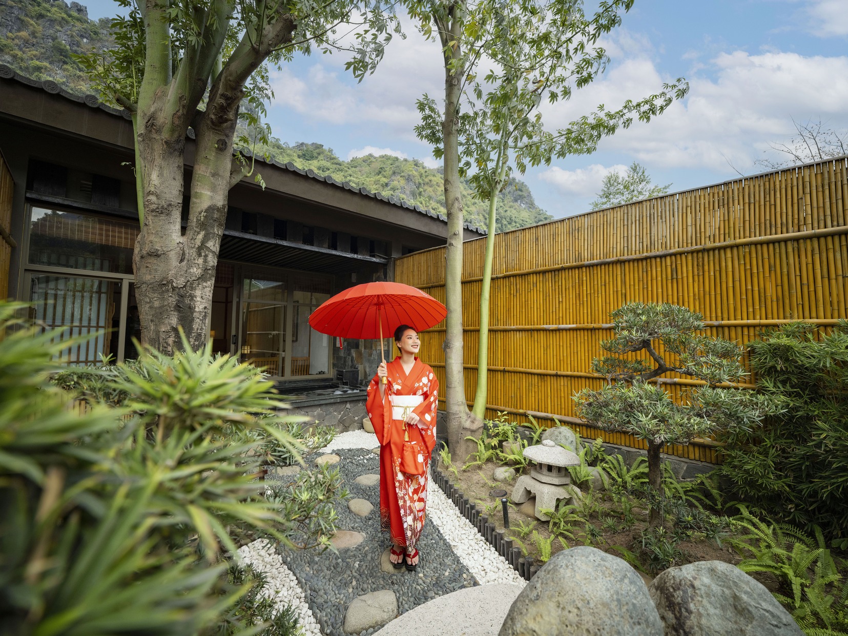 Yoko Onsen Quang Hanh: Trải nghiệm, dịch vụ, giá vé & kinh nghiệm nghỉ ...
